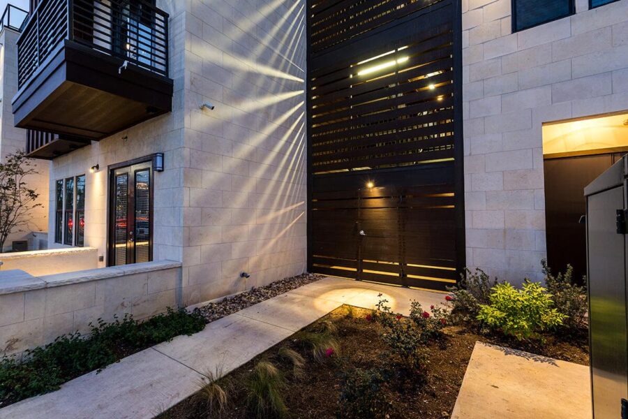 Gallery | Bell Lakeshore | Riverside Apartments